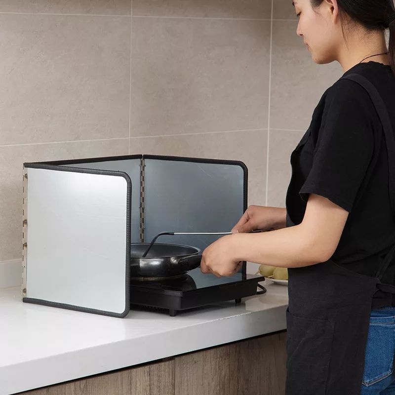 เขียง ♞☄หนาสังกะสีครัวเตาแก๊สเตาแม่เหล็กไฟฟ้า anti-oil splash baffle ทน ...