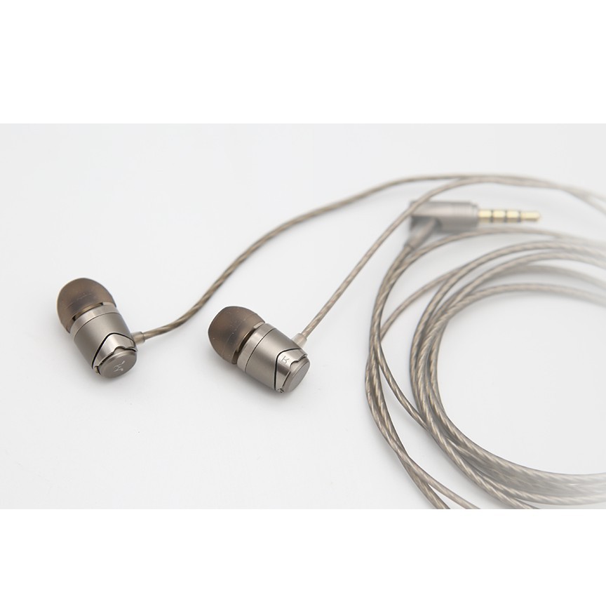 SoundMAGIC E11C in Ear Headphone with Mic, Wired in-Ear Earbuds ...