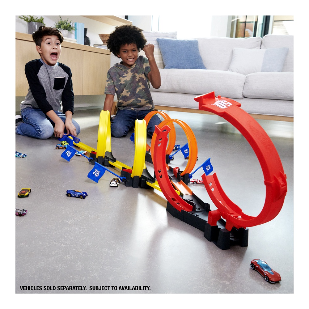Hot Wheels Action Multi-Loop Raceoff ฮอตวีลแอ็กชั่น รางแข่งตีลังกาหลาย ...