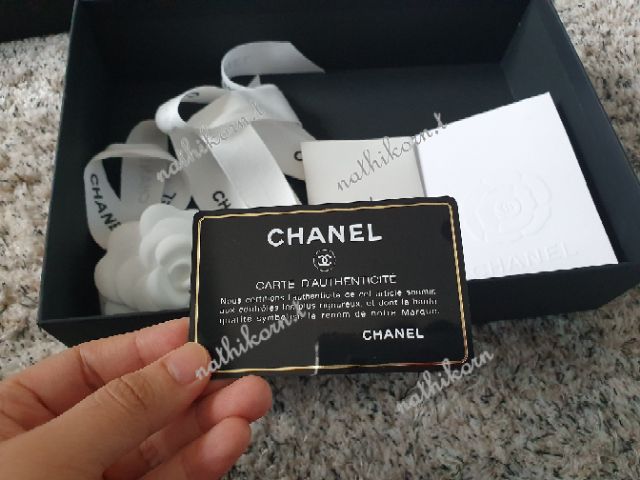 Chanel Classic wallet on chain Holo 27 - nathiko - ThaiPick