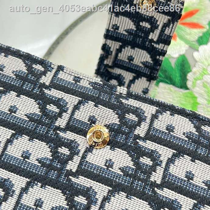 Ready to ship (with box) Take pictures in kind Dior card bag New style ...