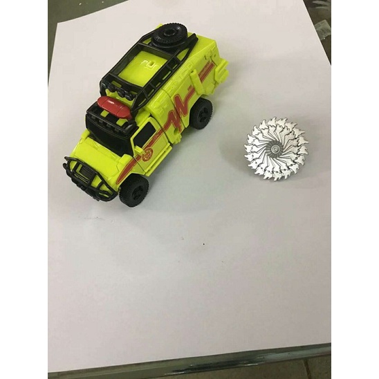 Hasbro ของเล่นรถพยาบาล SS05 D Class Enhanced Stabbing Ambulance ...