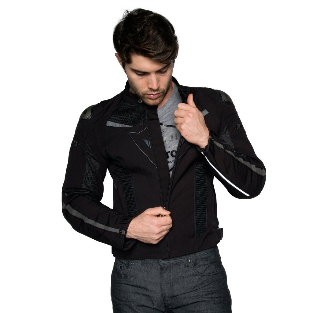 เสื้อการ์ด DAINESE SPR ไหล่ไทเทเนียม การ์ดป้องกัน 7 ชิ้น - rikibike ...