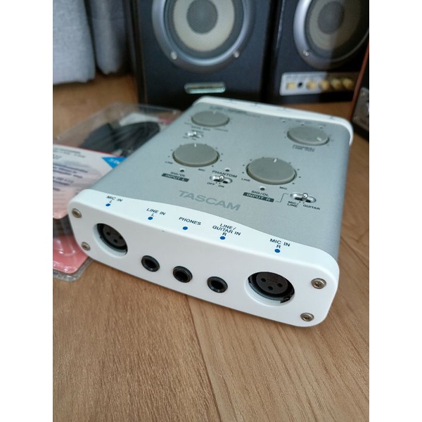 (ส่งฟรี)TASCAM US-122L USB MIDI 2-in 2-out Audiointerface Zero-latency ...