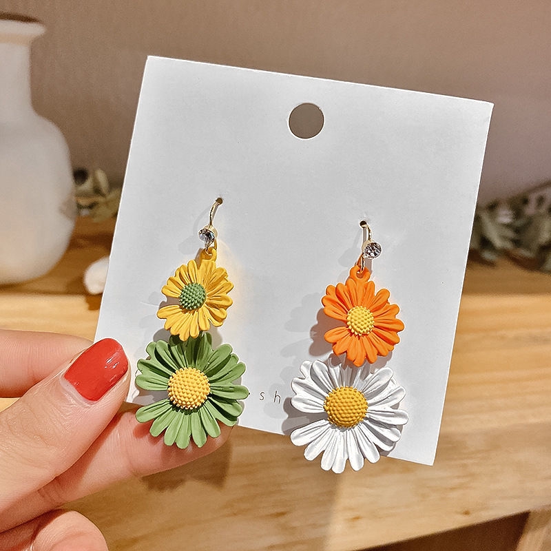 2020 Nian ย่อหน้า Multicolor ดอกไม้ต่างหูอารมณ์หวาน Little Daisy ต่างหู ...