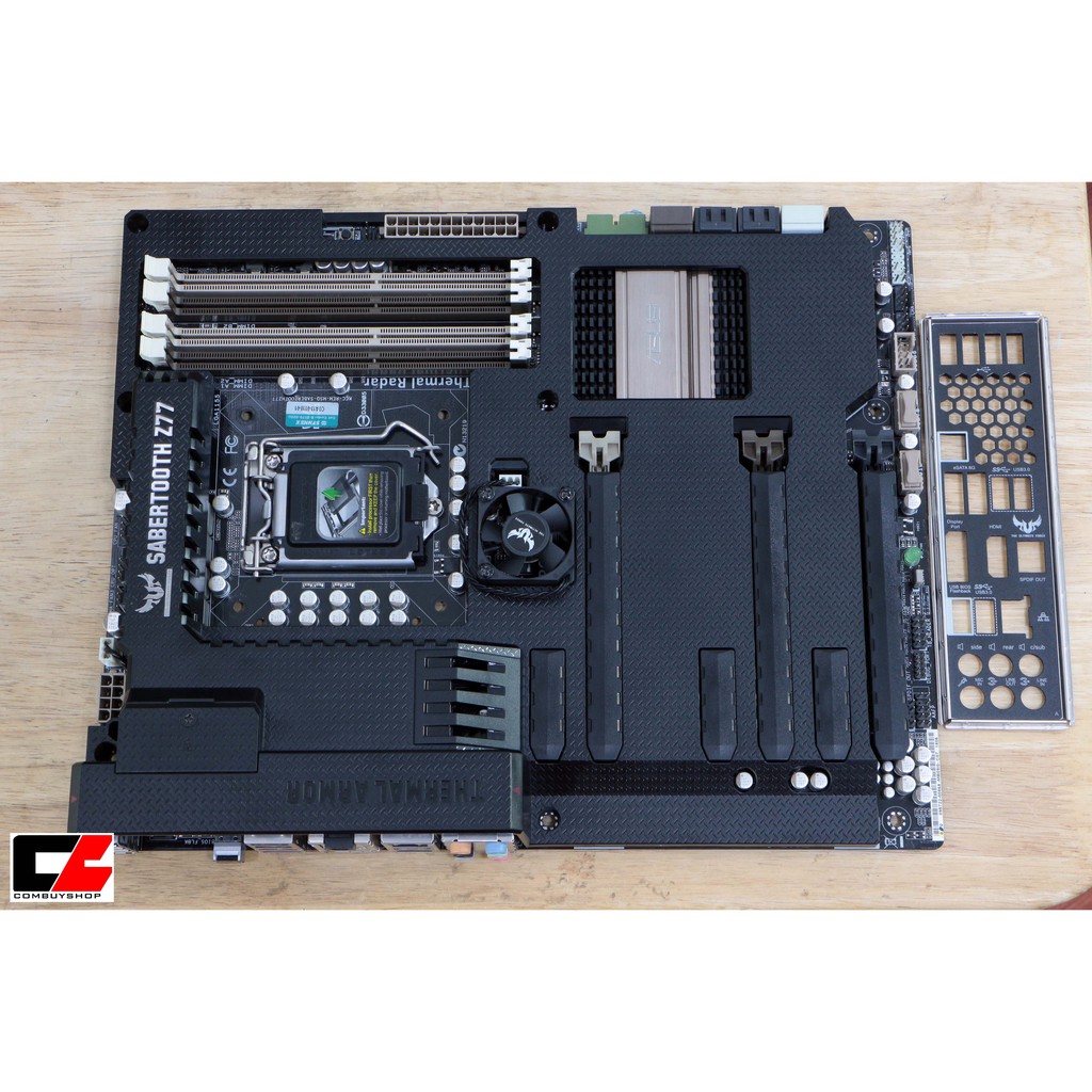 MB ASUS SABERTOOTH Z77 TUF LGA1155 เมนบอร์ดรุ่นหายาก The Ultimate Force ...