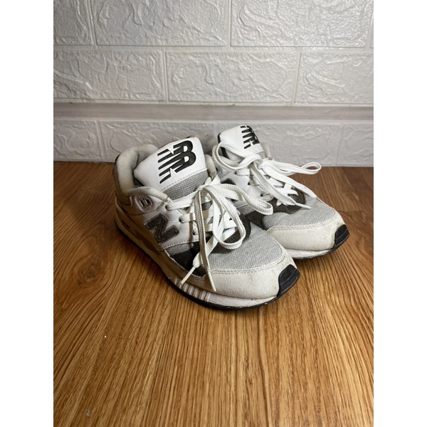 New Balance (THRIFTED) & Timberland (DUPE) | Shopee Thailand