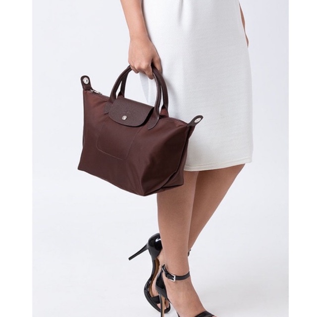(แท้)ไซส์ S ปรับสายไม่ได้ สีน้ำตาล Chocolate Longchamp Le Pliage Neo ...