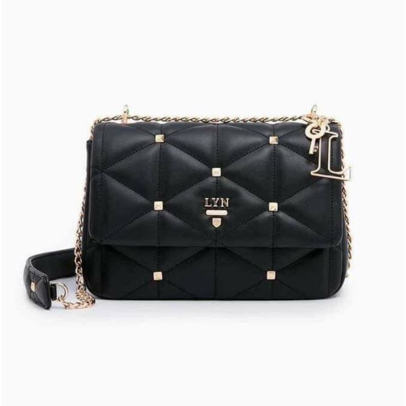 พร้อมส่ง กระเป๋าLynแท้ outlet ถูกกว่าช้อปจ้า กระเป๋าสะพายข้าง ใส่กระเป๋าสตางค์ได้ lynaround bag ...