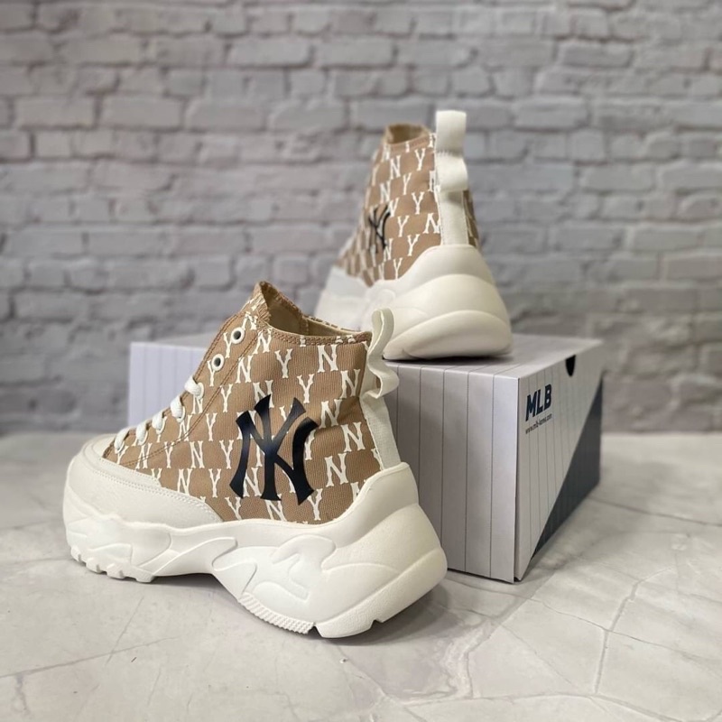 MLB Chunky High Mono Jaquard NY Yankees - meenney_shoe - ThaiPick