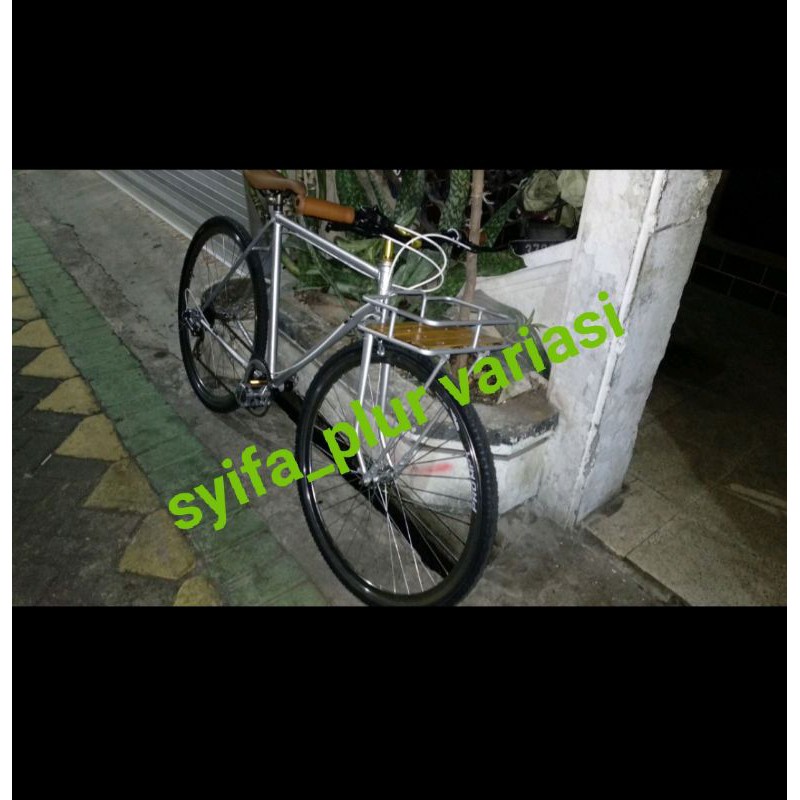 Vintage minion fixie minion mtb Bike Front Basket Front Rear federal ...