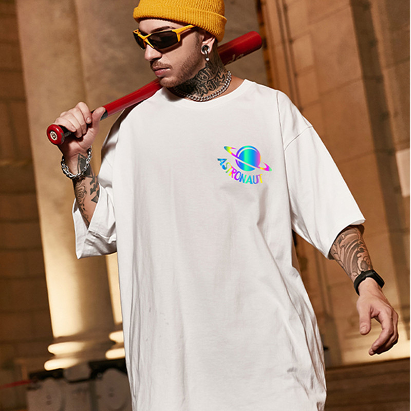 (ไซส์ S-8XL) เสื้อยืดแขนสั้นลายนักบินอวกาศสะท้อนแสงสีสันสดใสผู้ชายและ ...