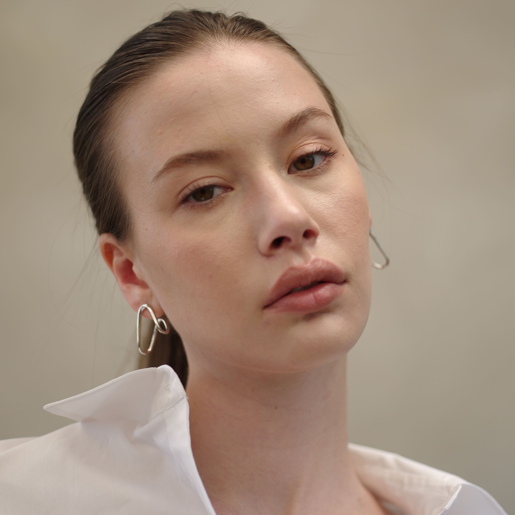 SWAN - Nova Line Earring ต่างหูเงินแท้ เงินเกลี้ยง - swanthailand - ThaiPick