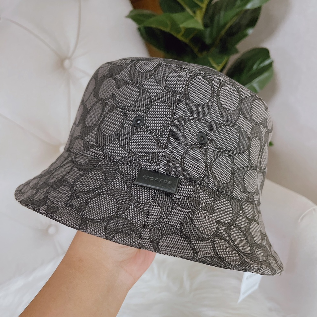 COACH Signature Bucket Hat | Shopee Thailand