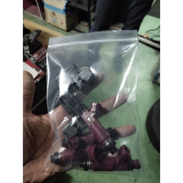 หัวฉีดแดง มาสด้า 260Cc พร้อมปลั๊ก ทำการล้างเทส เปลี่ยนโอริง กรองเลสรองรับE85 - mr.1741 - ThaiPick