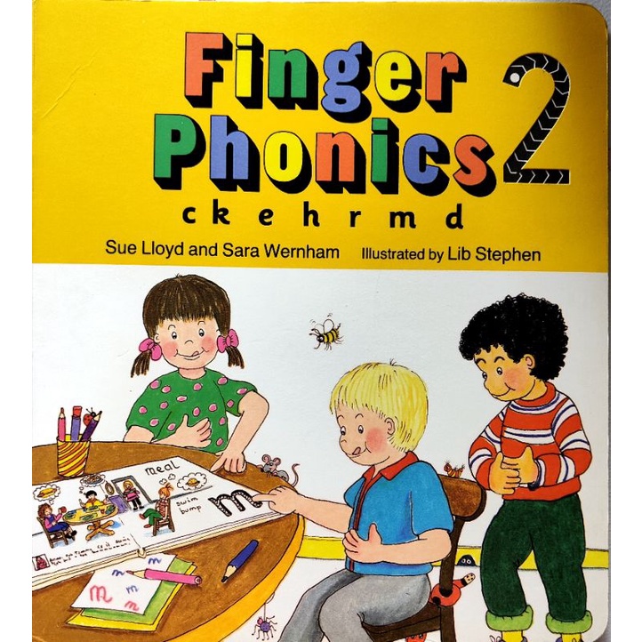 หนังสือเด็กมือสอง Jolly Phonics Finger Phonics Book 2: C, K, E, R, H, M ...