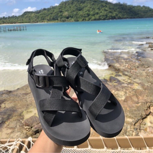 รองเท้ารัดส้นสายไขว้ LtvX - dy3pxgzdmb - ThaiPick