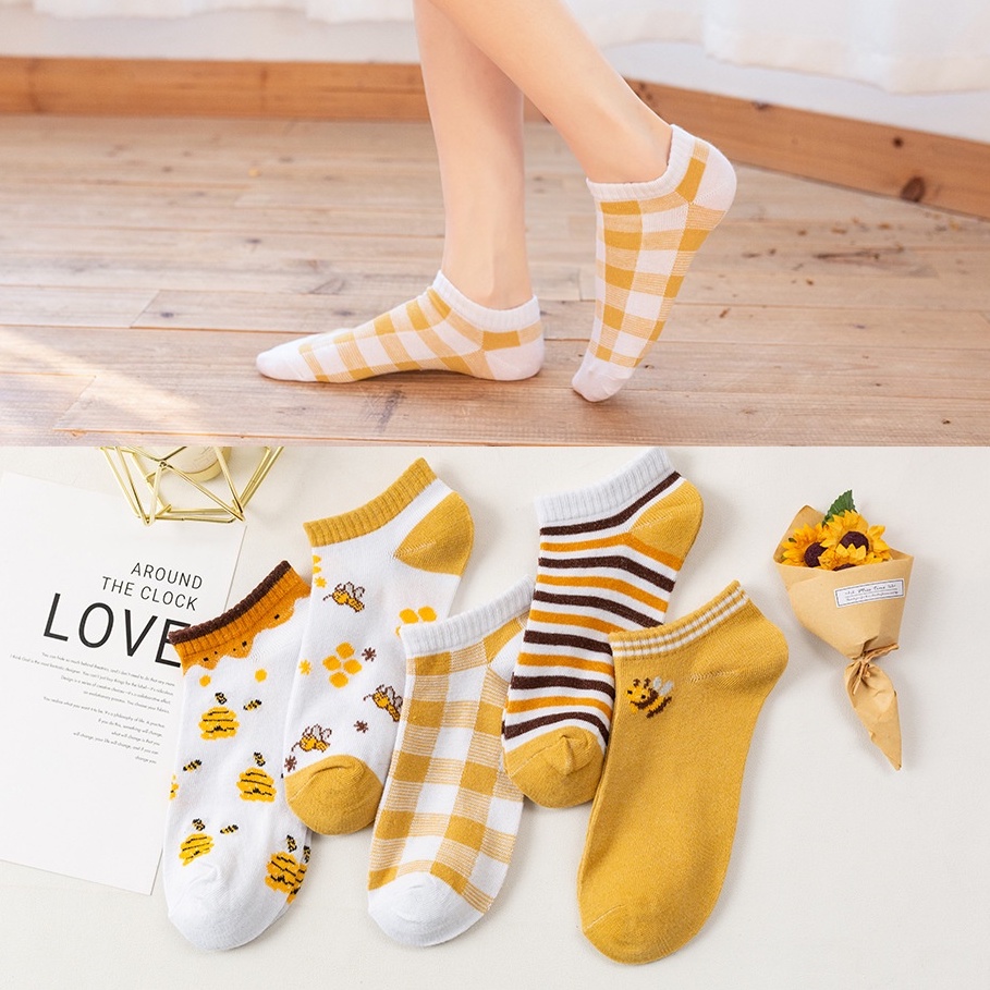 (W-145) ถุงเท้าผึ้ง ถุงเท้าข้อสั้น ถุงเท้าแฟชั่น ลายถ้วยน่ารัก เนื้อผ้า ...