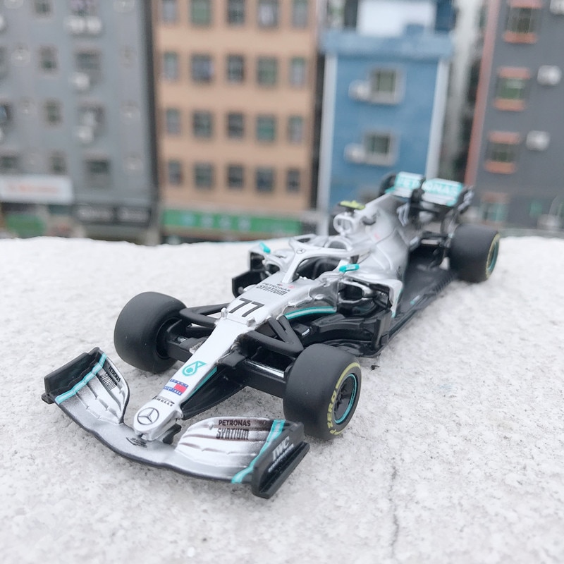 Bburago 1:43 W10 No. 77 Formula One racing static racing simulation ...