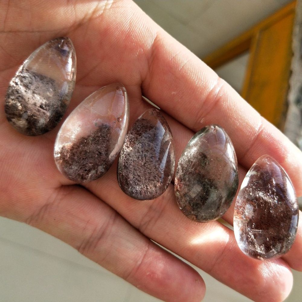 2Pcs Random Color Collectible Colorful Jewelry Healing Stone Ghost ...