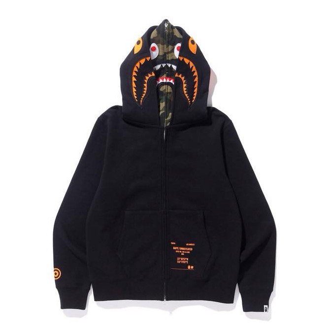 UNDEFEATED x BAPE Limited Camouflage Double Cap Shark Sweaterภ ...