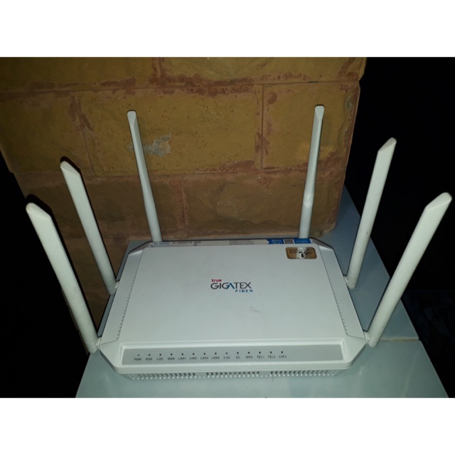 Gigatex Fiber router (6เสาโคตรแรง!!) สินค้ามือสองสภาพดี | Shopee Thailand