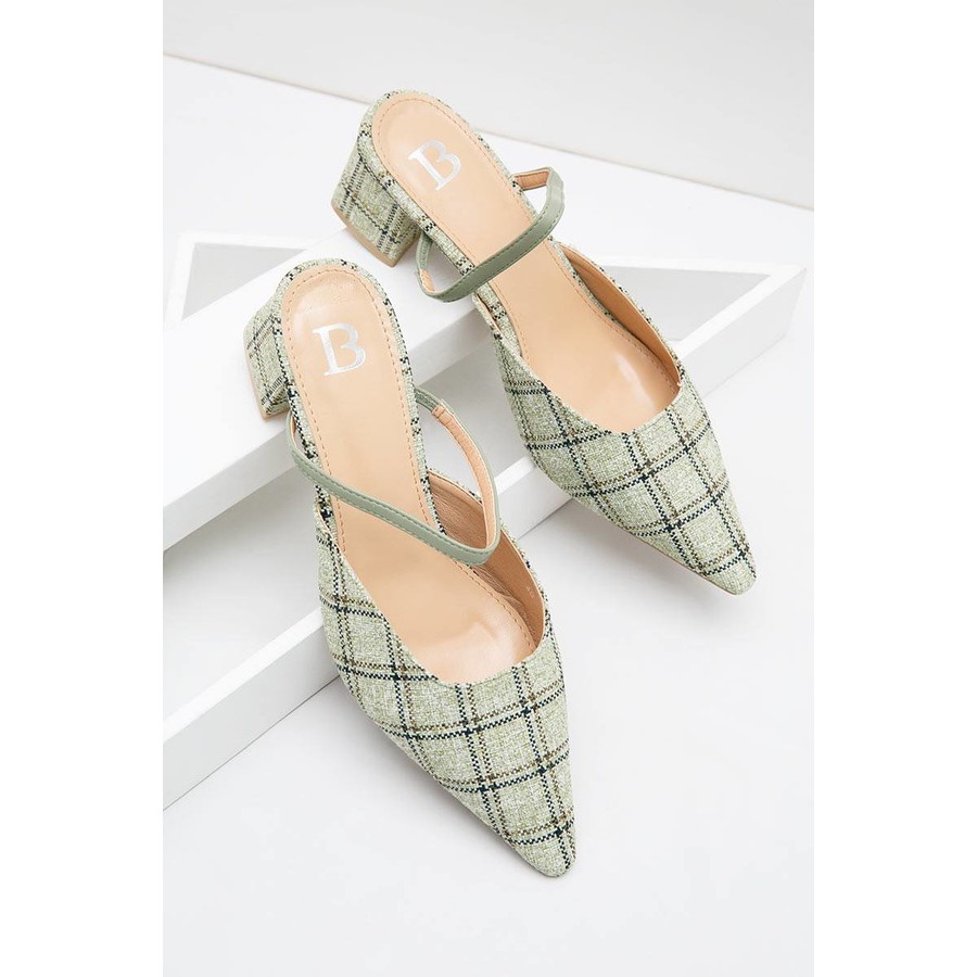 Berrybenka - Jicelyn Febitha รองเท้าผ้าใบลายสก็อตสีเขียว ...