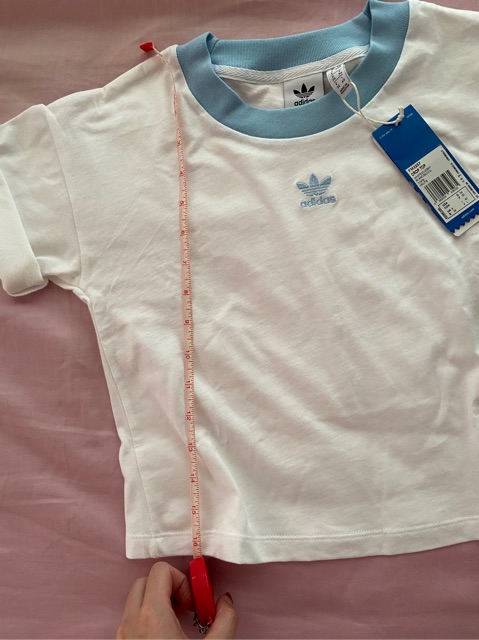 เสื้อยืด Adidas แท้ size 34 ส่งฟรี - thitiratjantharawichai - ThaiPick