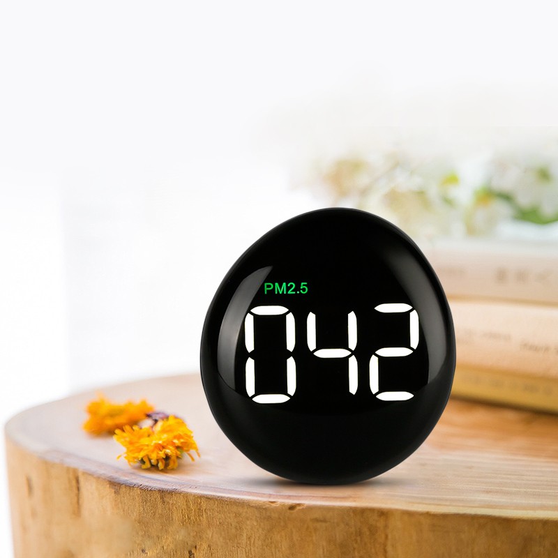 เครื่องวัดคุณภาพอากาศ PM2.5 air quality monitor. Real time reading with ...