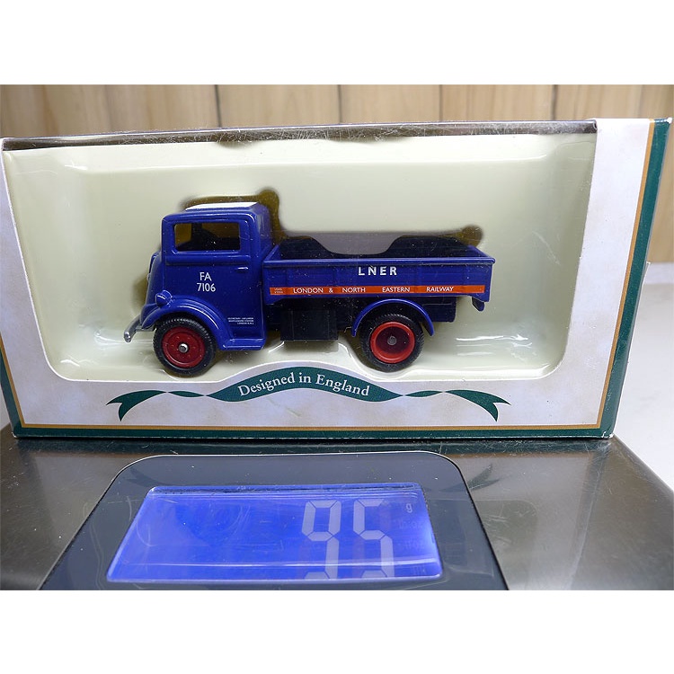 Original package 7V truck lner trailer model collection British ...
