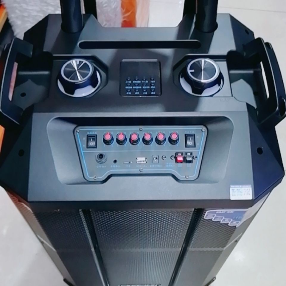 ลำโพงรถเข็นกลางแจ้งขนาด 15 นิ้วของ Shenko มาพร้อมกับฟังก์ชั่นเสียง ...