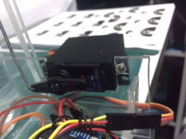 Control Servo Motors (SG90, MG995, MG996R) With 16-Channel, 54% OFF Control Servo Motors (SG90, MG995, MG996R) With 16-Channel, 54% OFF