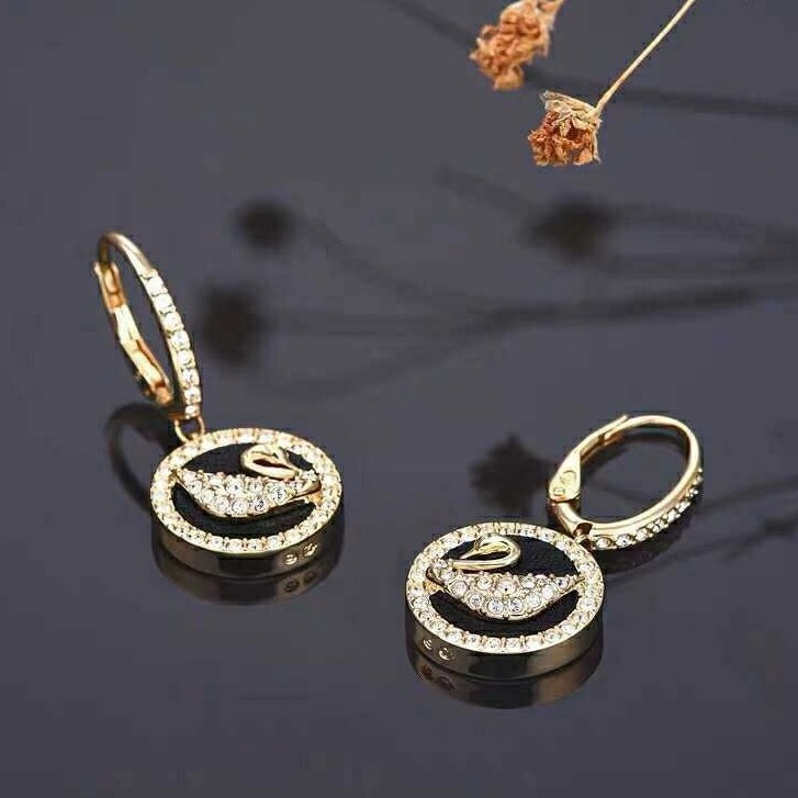 ต่างหู LEATHER SWAN รักต่างหูหงส์สำหรับแฟน5374918สวารอฟส - swarosky.th ...