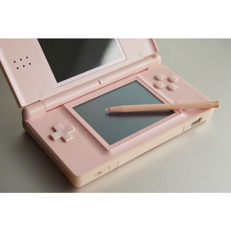 เครื่องเกม Nintendo Ds Lite สี Coral Pink - easy.player - ThaiPick