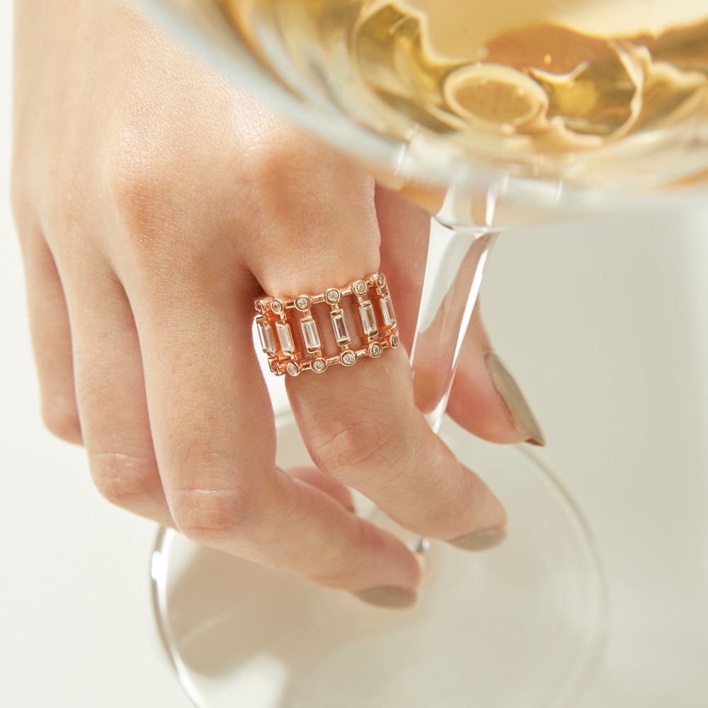 SWAN - Baguette Dot Ring แหวนเงินแท้ ฝังเพชรคิวบิกเซอร์โคเนีย cubic zirconia - swanthailand ...