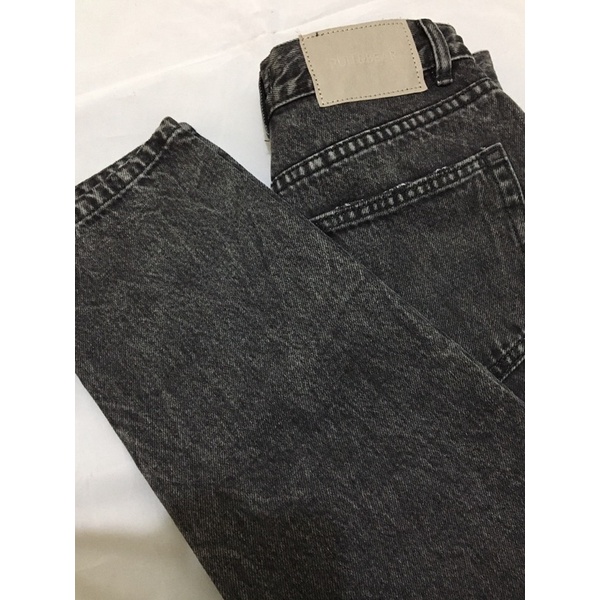 งานแท้ ยีนส์ผุ้หญิงเอวสูง PULLBEAR BASIC MOM HIGH RISE ANKLE LENGTH สีเทาฟอก ปลายขาเรียว ป้ายครบ ...