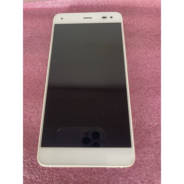 จอ IQ Z Pro เป็นอาไหล่แท้จักศูนย์ I-mobile - paiyog99 - ThaiPick