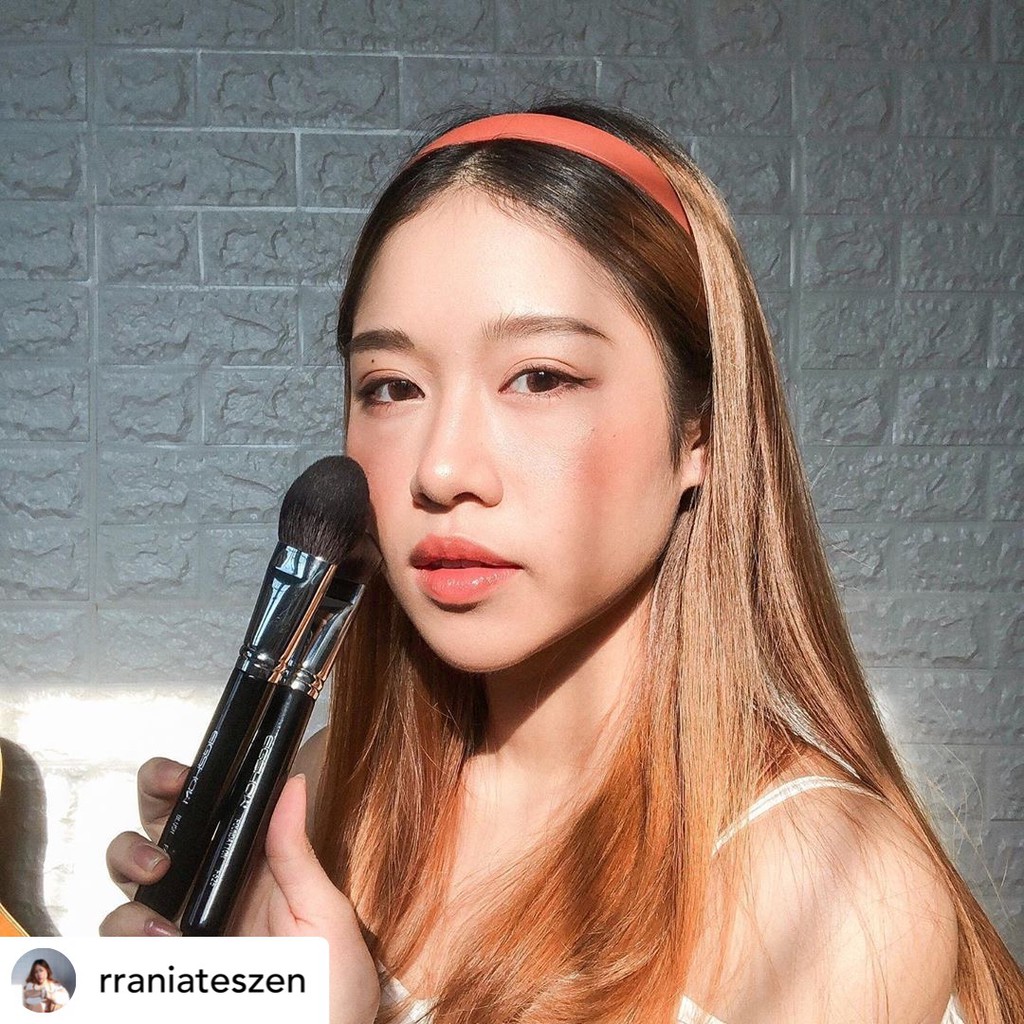 แปรงแต่งหน้า Duo Essentials คู่หูงานผิว EIGSHOW แปรงลงรองพื้น แปรงปัดขนสัตว์แท้ ...