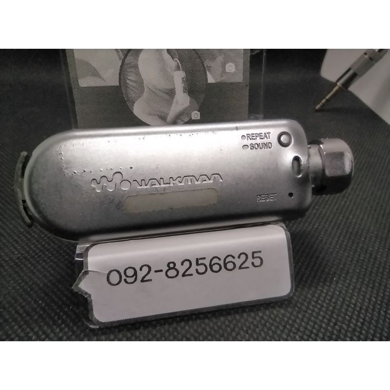Sony Walkman NW-E503 256MB - 0ut.of.stock - ThaiPick