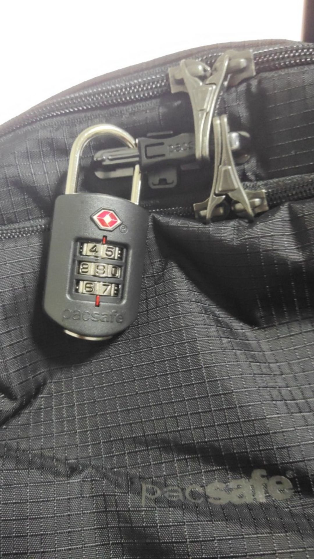 Pacsafe PROSAFE 1000 TSA COMBINATION PADLOCK ANTI-THEFT กุญแจล็อค ...