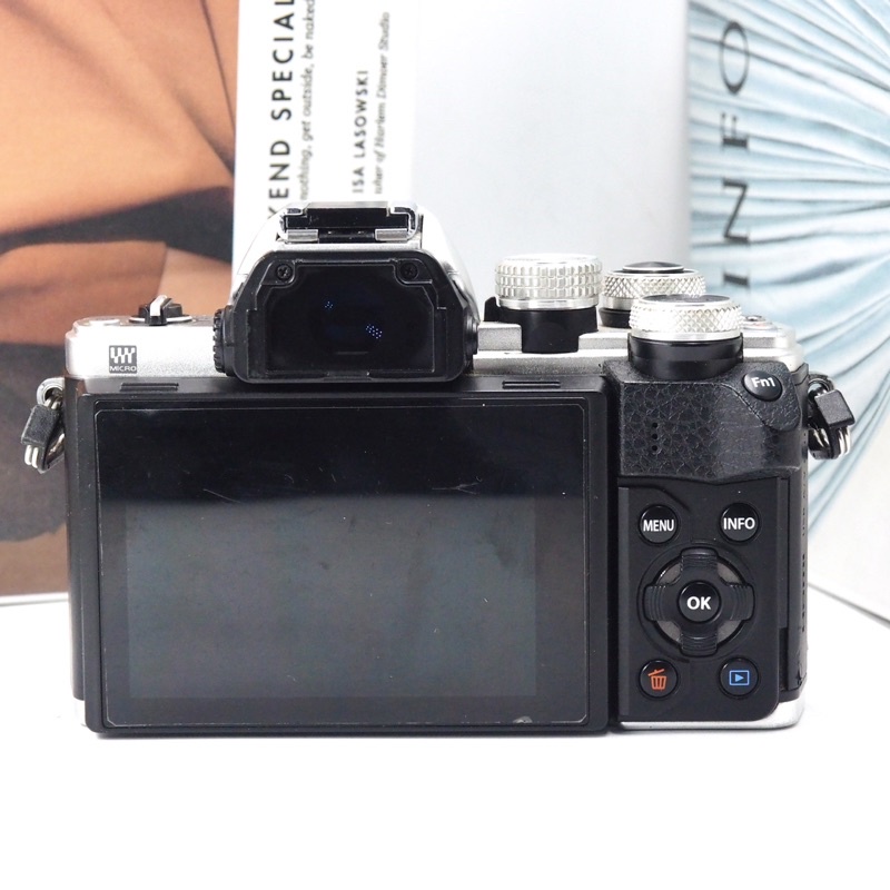 OMD EM10 MARK2 KIT 14-42MM - 2hand.cameras - ThaiPick