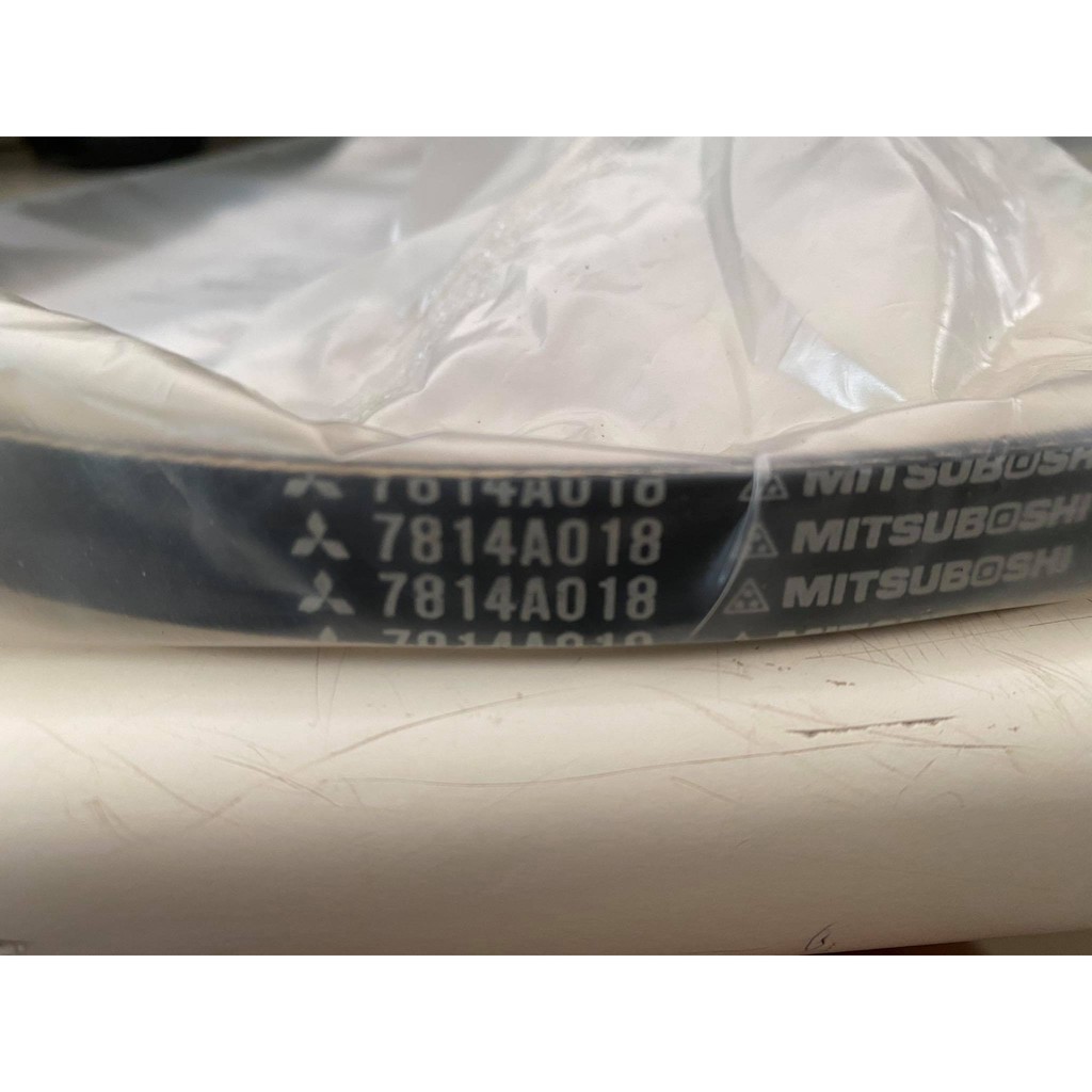 สายพานคอมเพรสเซอร์แอร์ TRITON (4G64) Mitsubishi มิตซู แท้ เบิกศูนย์ ...