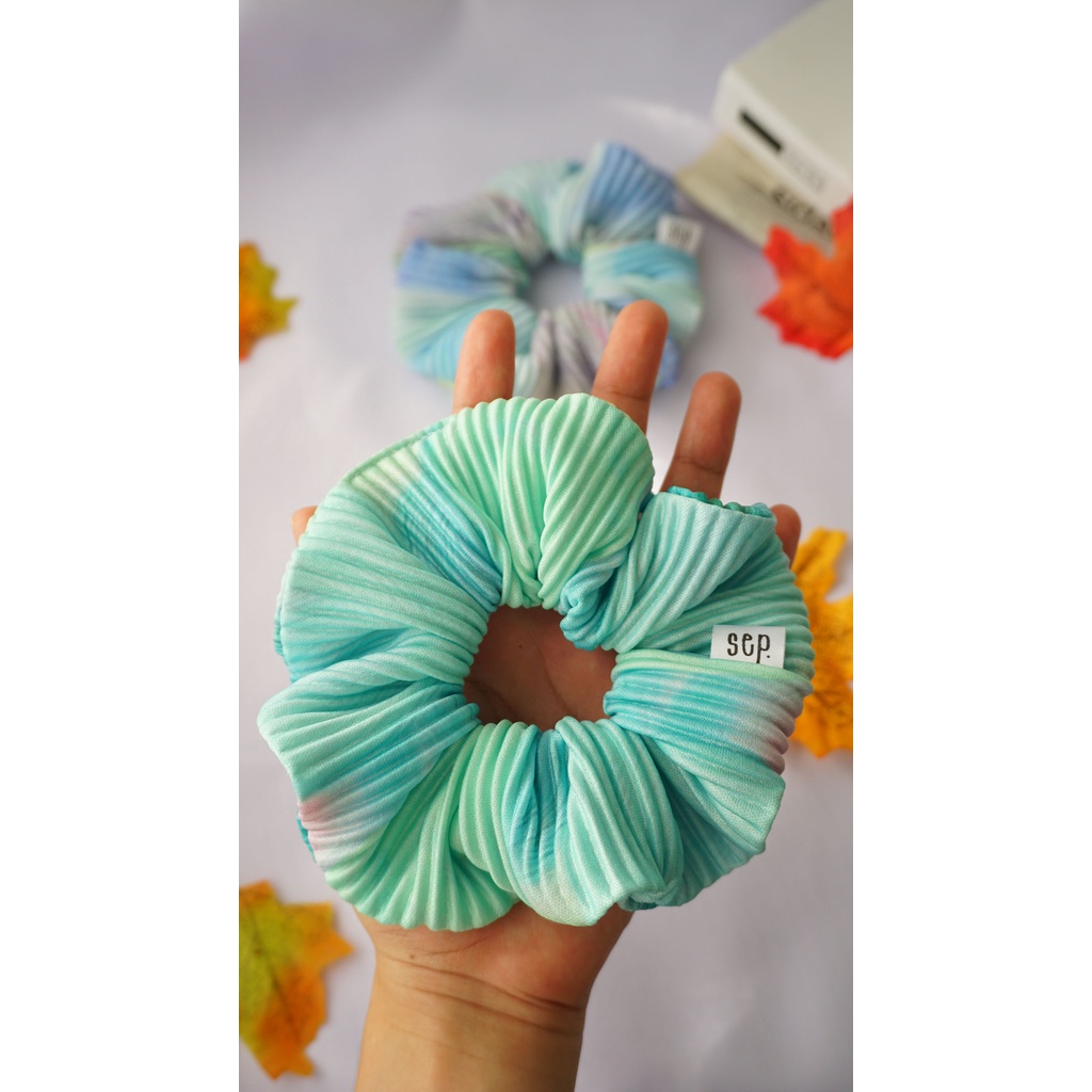 แฮนเมด ยางรัดผมโดนัทผ้าพลีท - Pleated Donut scrunchies - september ...