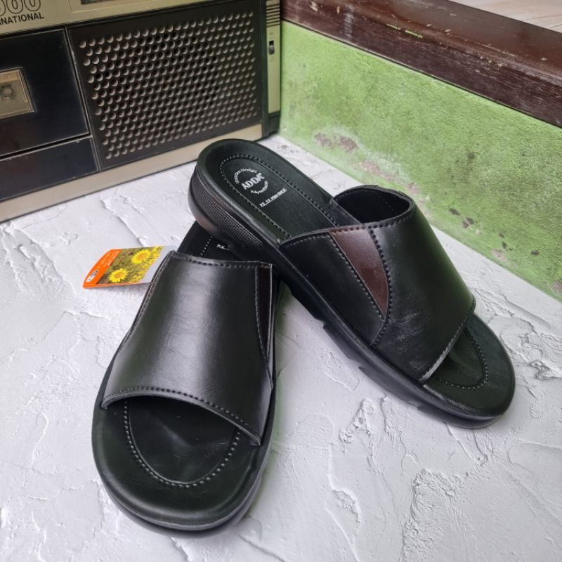 ADDA รุ่น 7C07 รองเท้าหนัง PU ไซส์ 39-43 (ส่งไวของใหม่แท้ ) - borrow ...