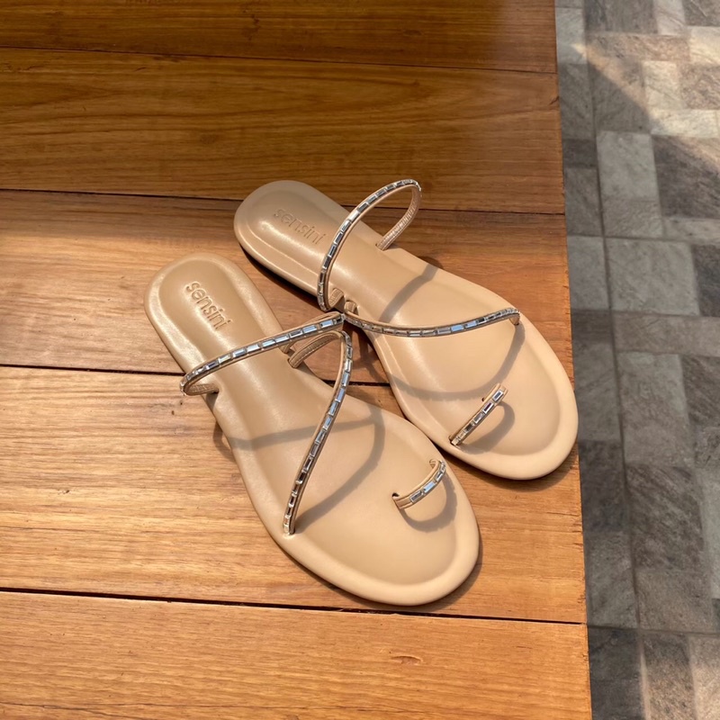 ig weary.shoes รุ่นมาใหม่ของ sensini Ba-01 ส่งฟรี ทักแชทก่อนสั่งค่ะ ...