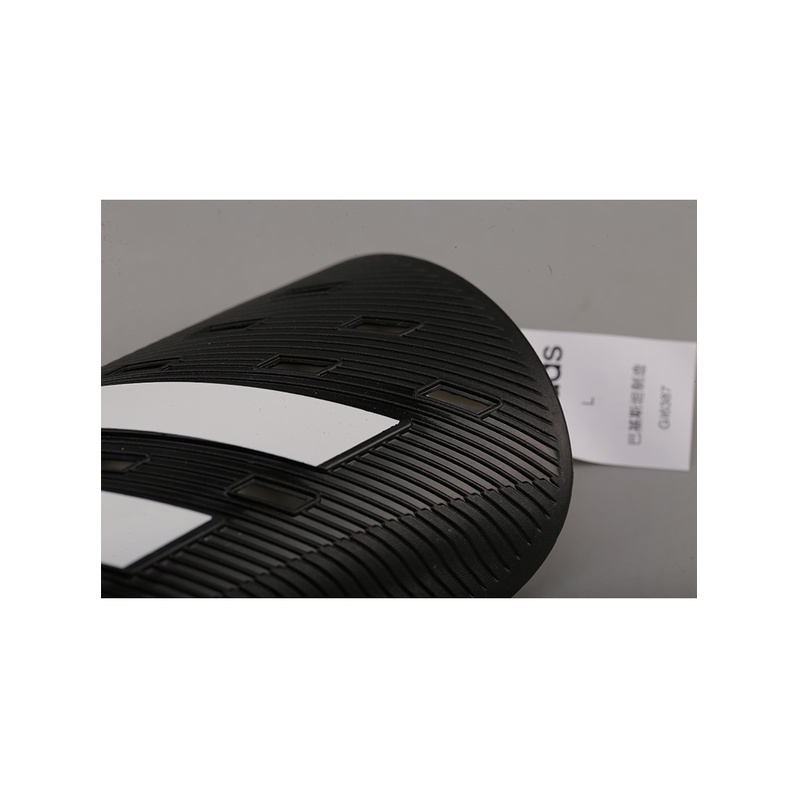 ลิตเติ้ลพลัม เคาน์เตอร์ของแท้ ADIDASAdidas เกมฝึกฟุตบอลสนับแข้งชาย ...