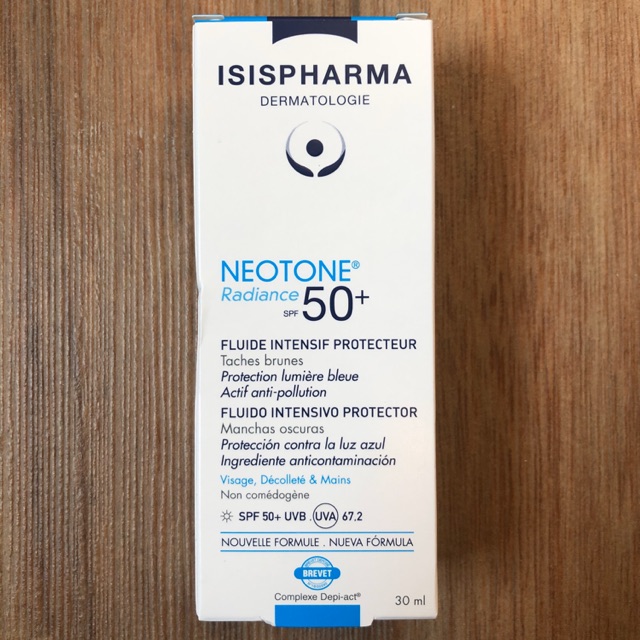 Neotone radiance SPF 50 ขนาด 30 ml ราคา 1150 บาท - dermocosmetic - ThaiPick