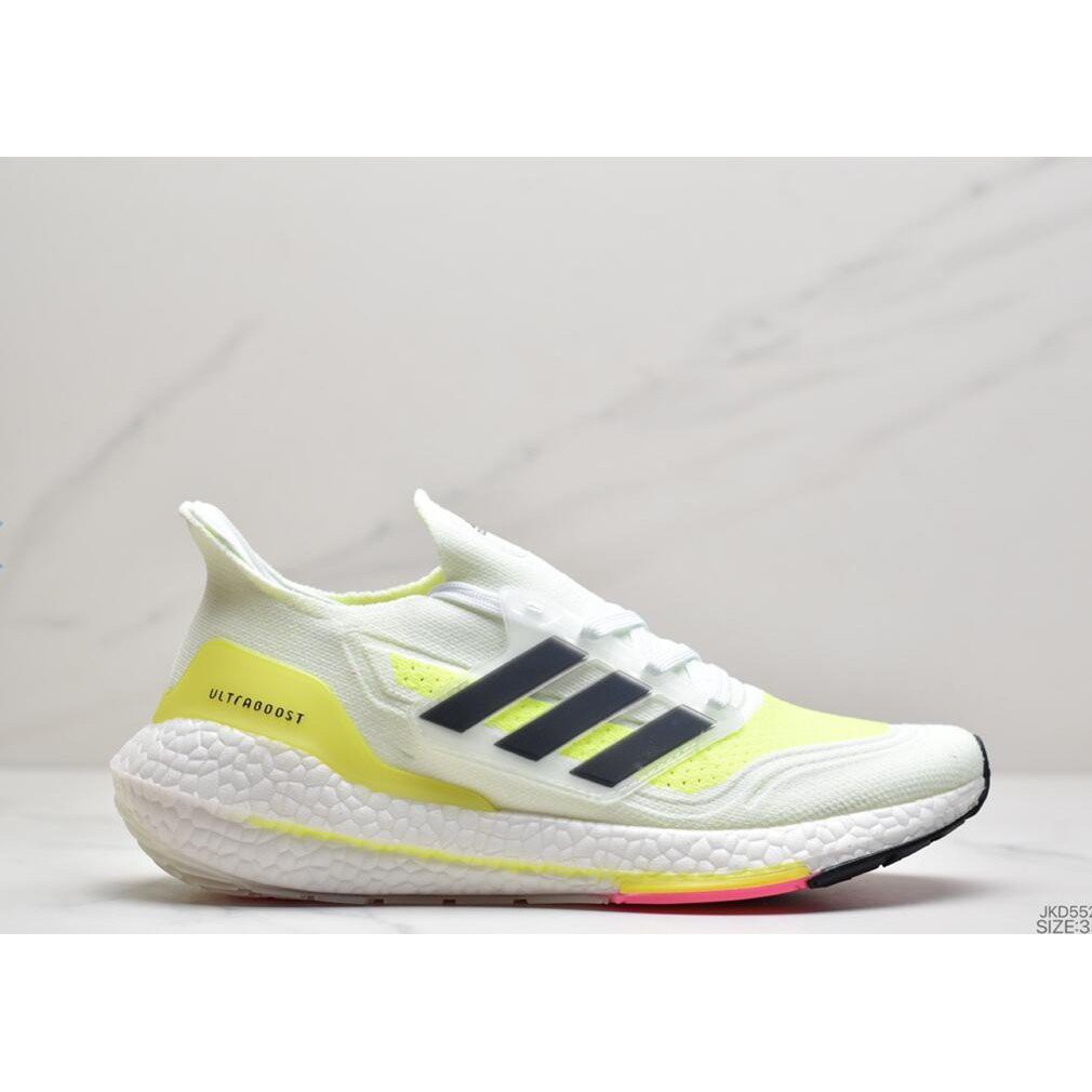 Adidas Ultra Boost 2021 รุ่น UB2021 ของรองเท้าจ็อกกิ้งกีฬาลำลองแบบถัก ...