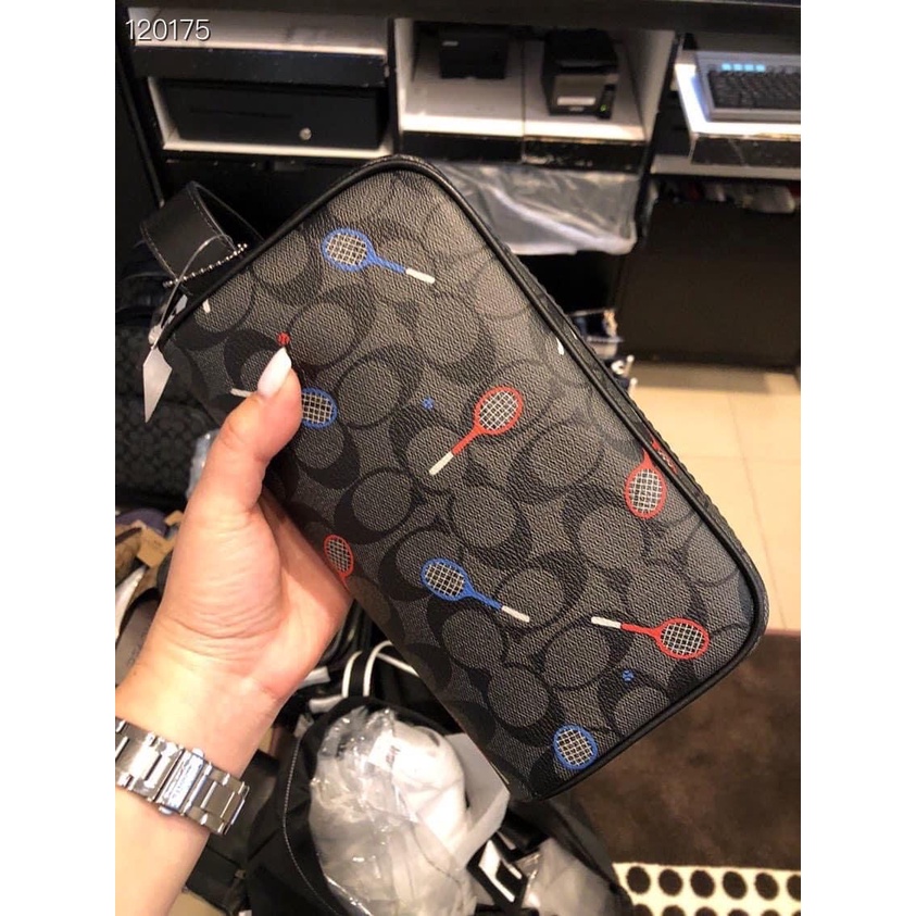 พร้อมส่ง แท้ New Coach กระเป๋าถือ คุณผู้ชาย SMALL TRAVEL KIT IN ...