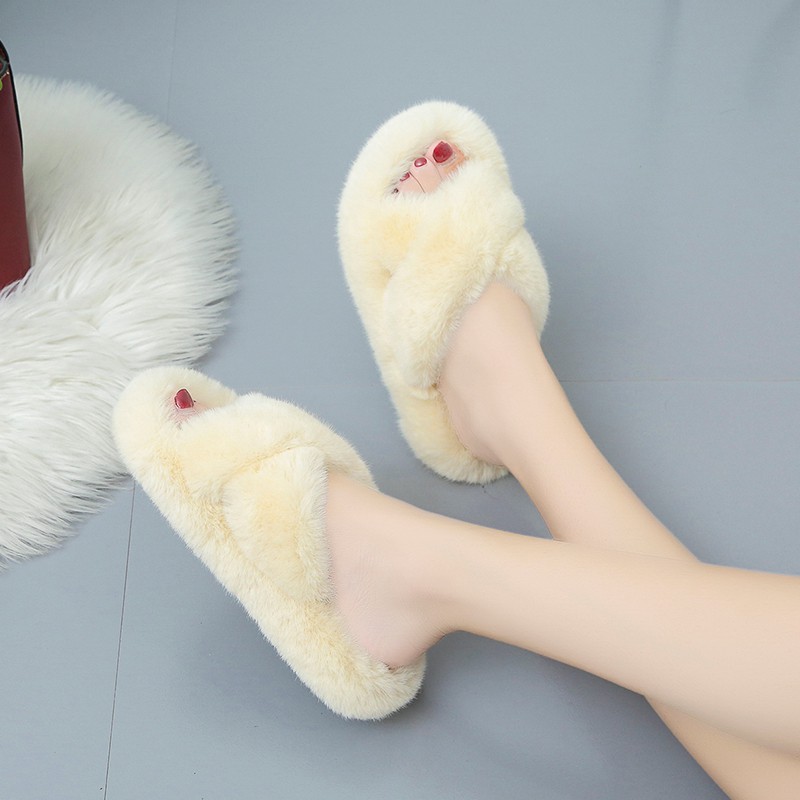 Net red plush slippers women's outer wear 2020 new autumn fashion cross ...